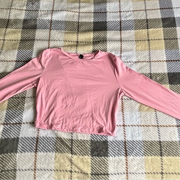 SHEIN | Tops | Shein Pink Crop Top Relaxed Fit | Poshmark
